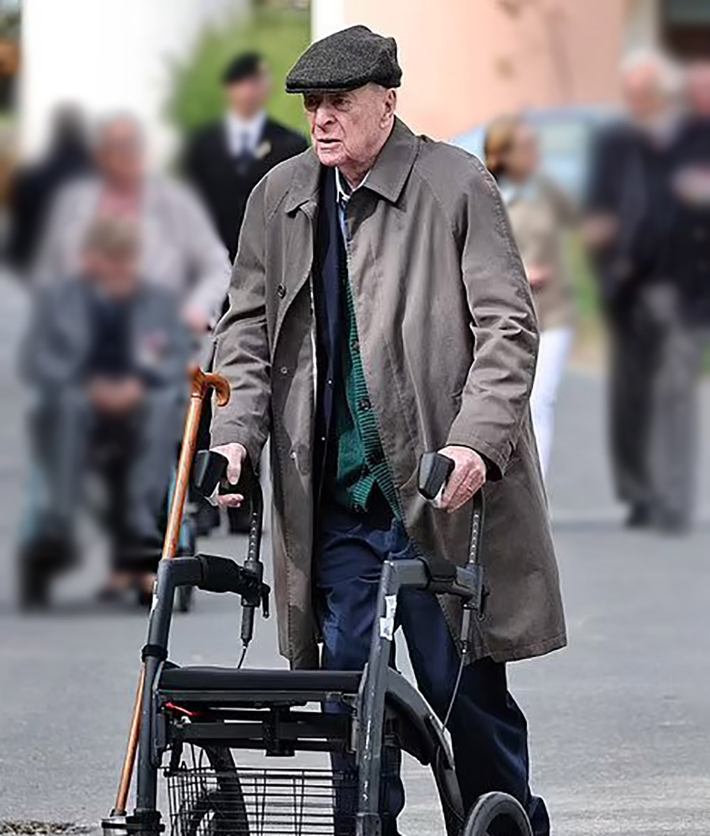 The Great Escaper Bernard Jordan (Michael Caine) Coat