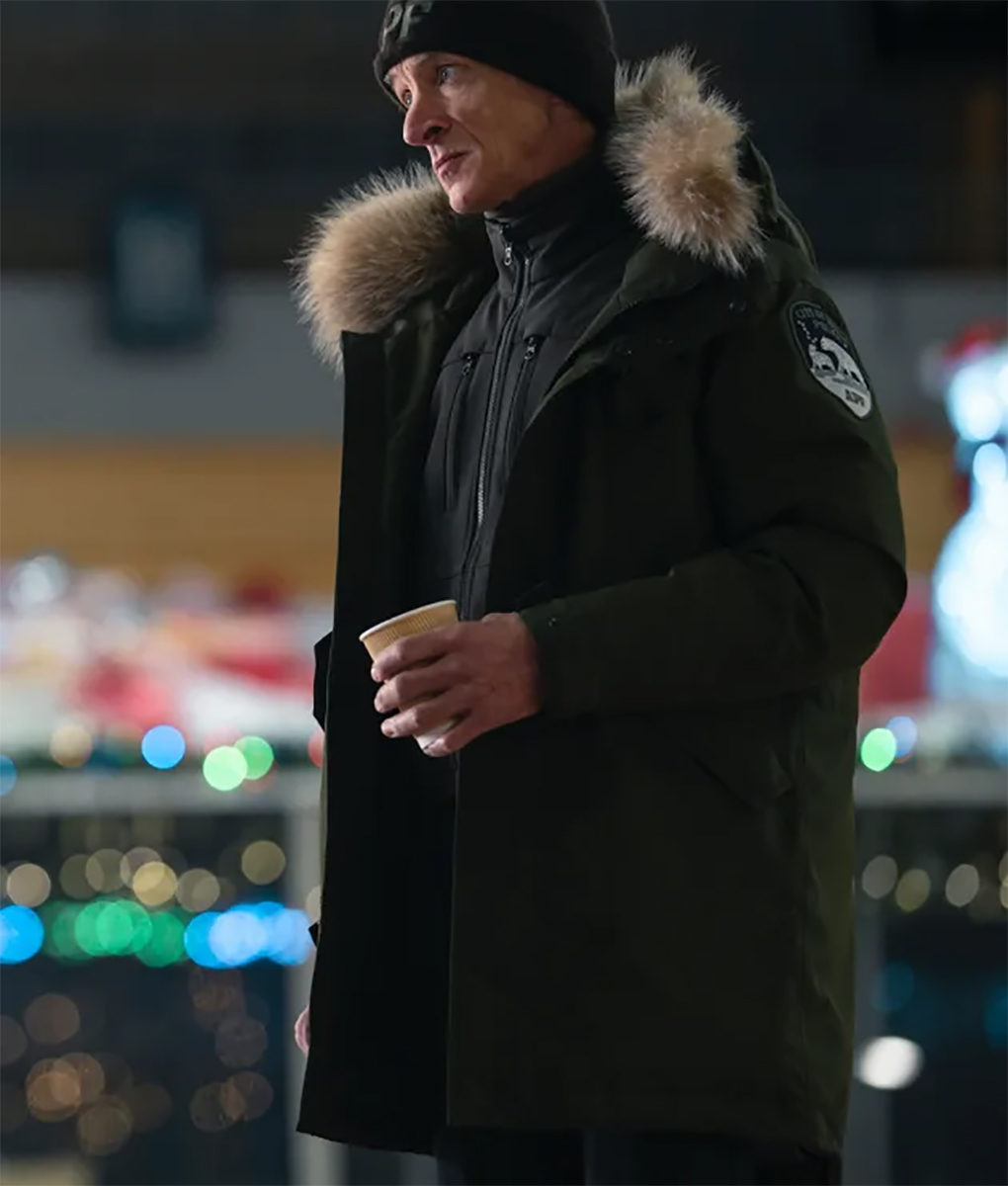 True Detective S04 Hank Prior (John Hawkes) Green Parka Jacket